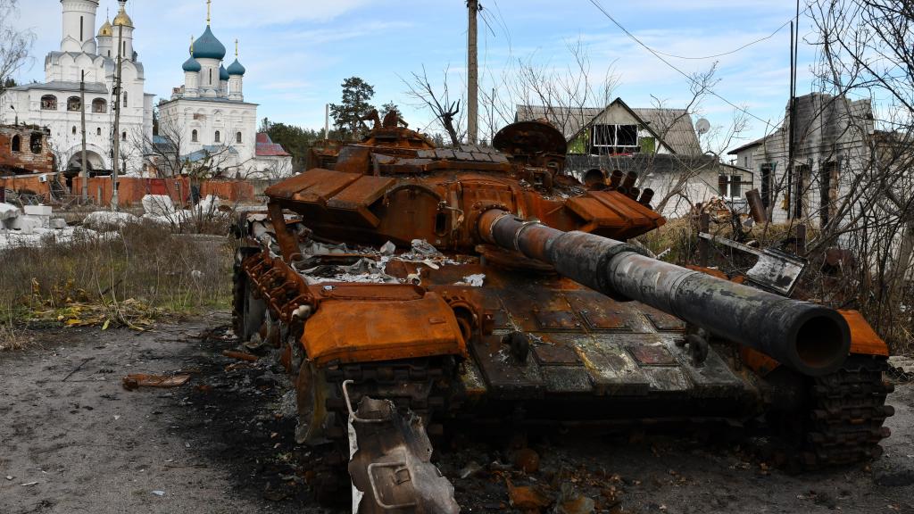 Preparing for the Final Collapse of the Soviet Union and the ...