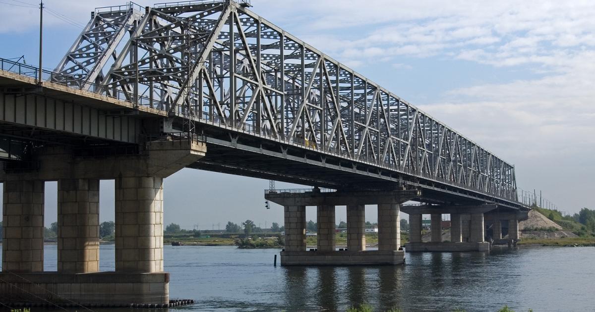 Taking Out the Trans-Siberian Railway Bridge Could Cripple Russia’s War ...